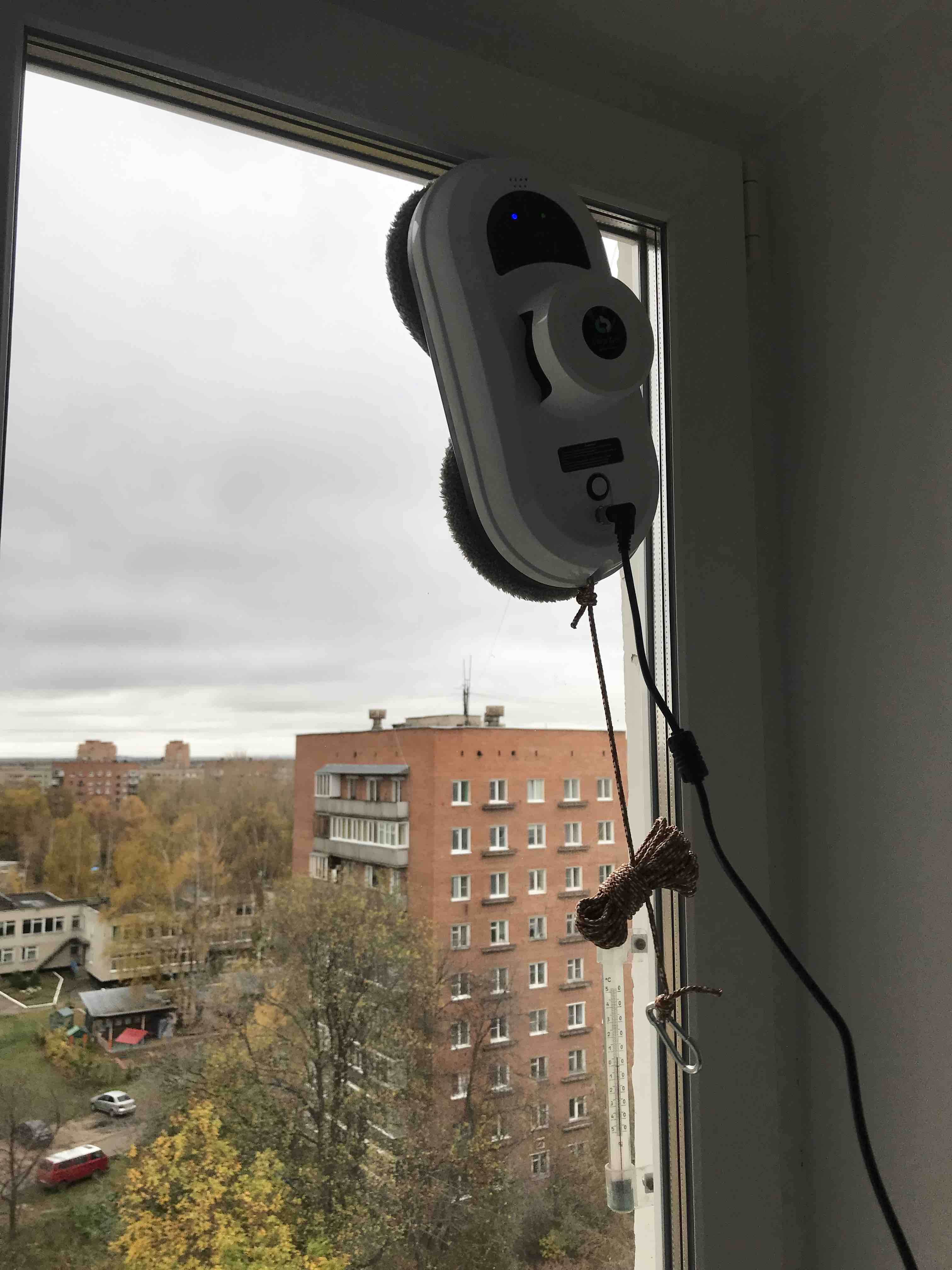 Cleanbot pro мойщик фото - Euroalarm.ru
