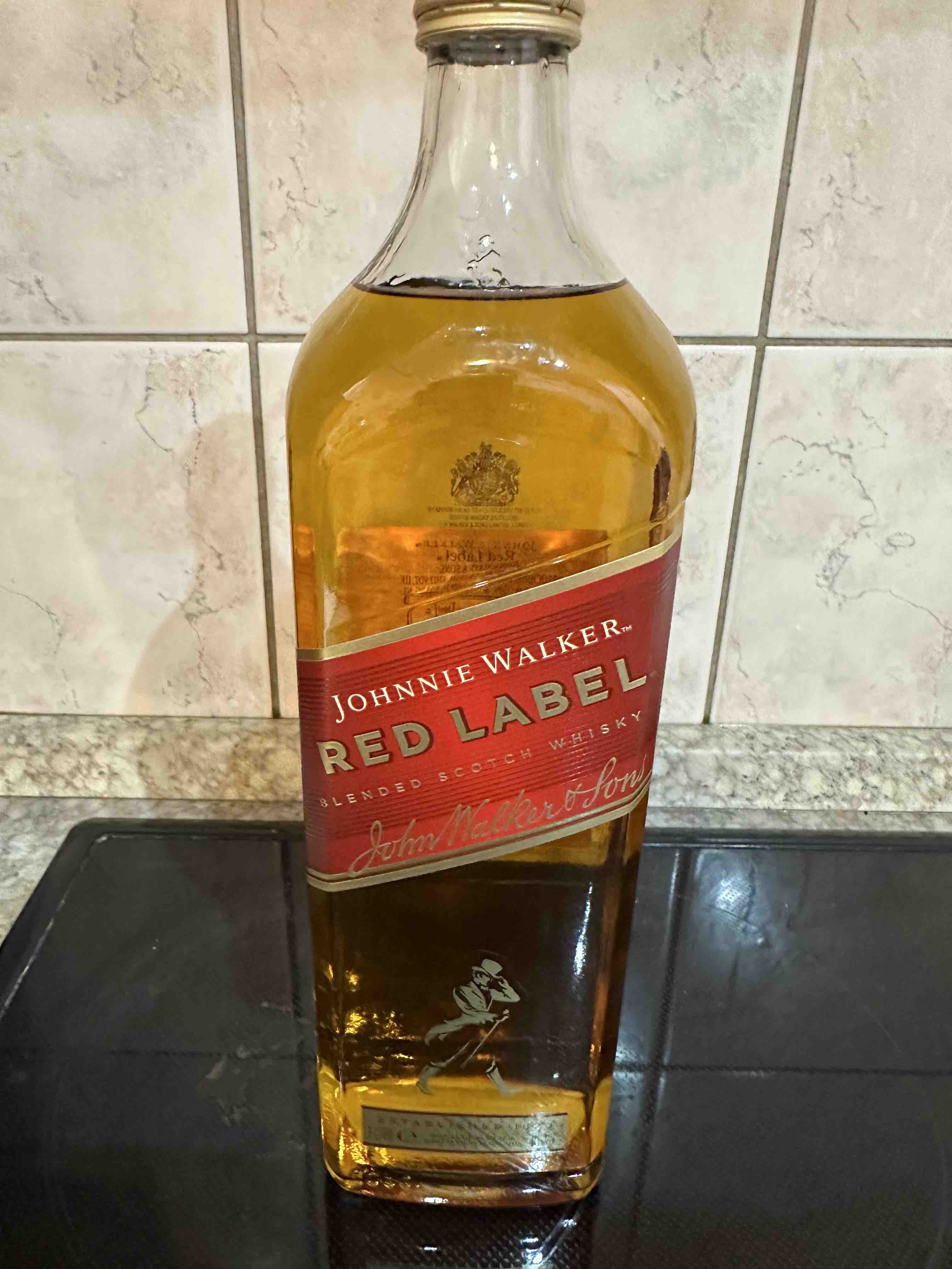 Виски Johnnie Walker Red Label 1 л - купить в Москве, цены на ...