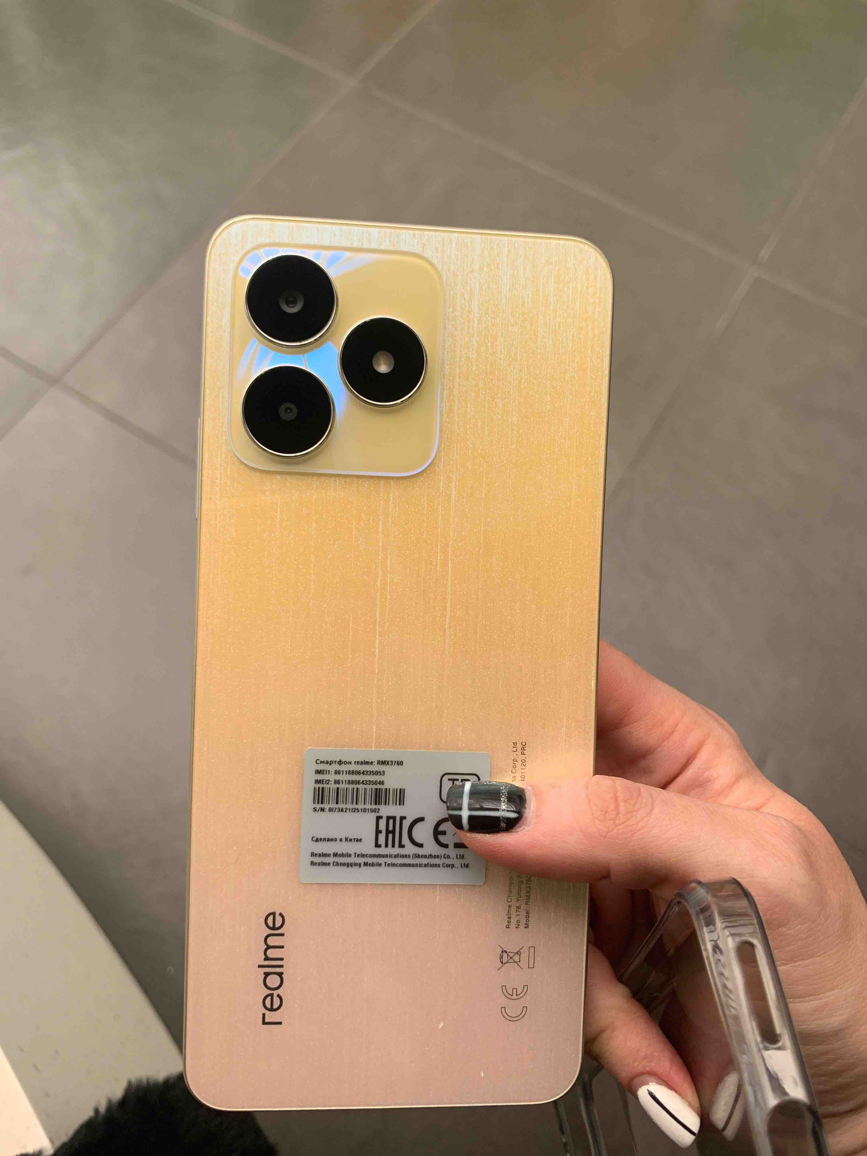 Смартфон realme C53 6/128GB Champion Gold (RMX3760), купить в Москве ...